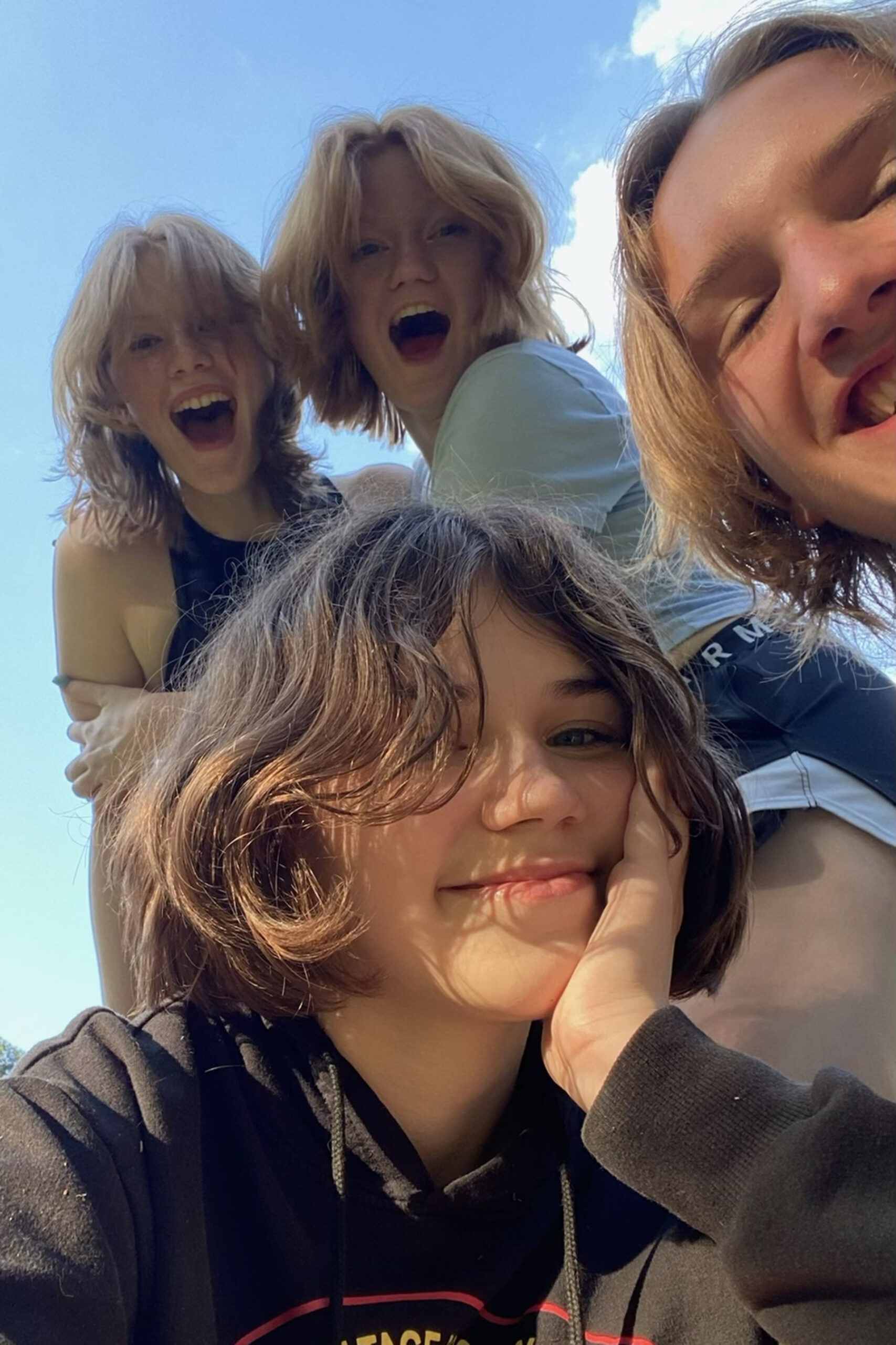 Young'uns - Where The Dogwood Blooms