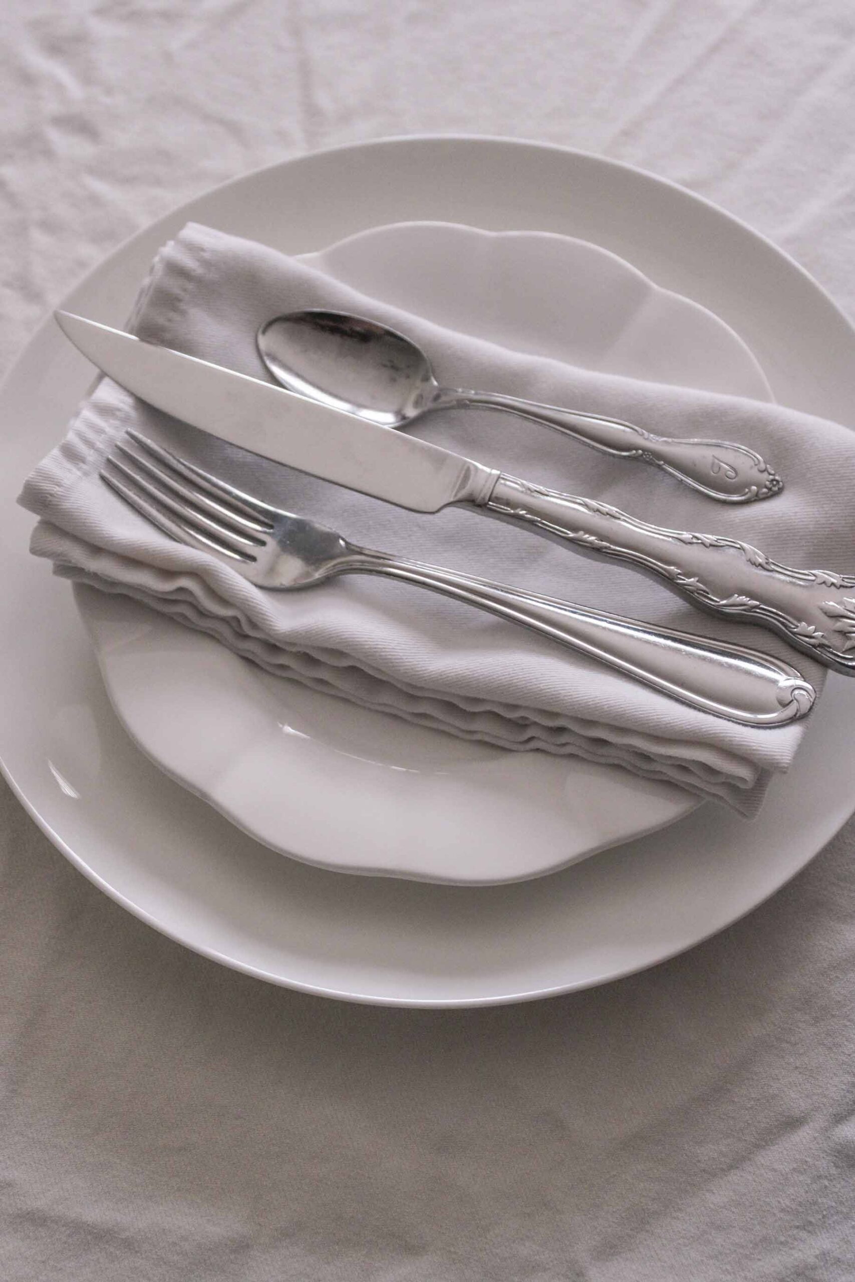 Cloth Napkins - Where the Dogwood Blooms