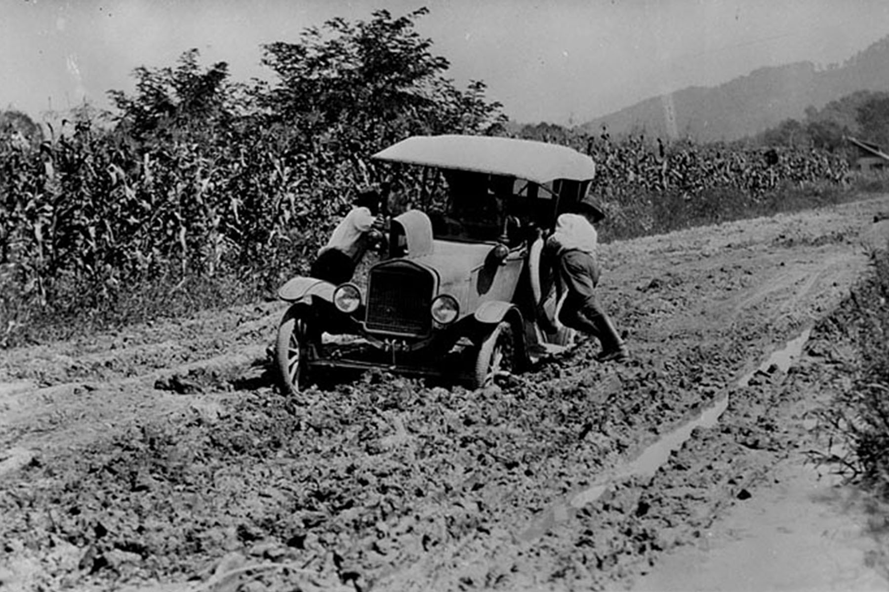 The First Automobiles in Western North Carolina - Where the Dogwood Blooms