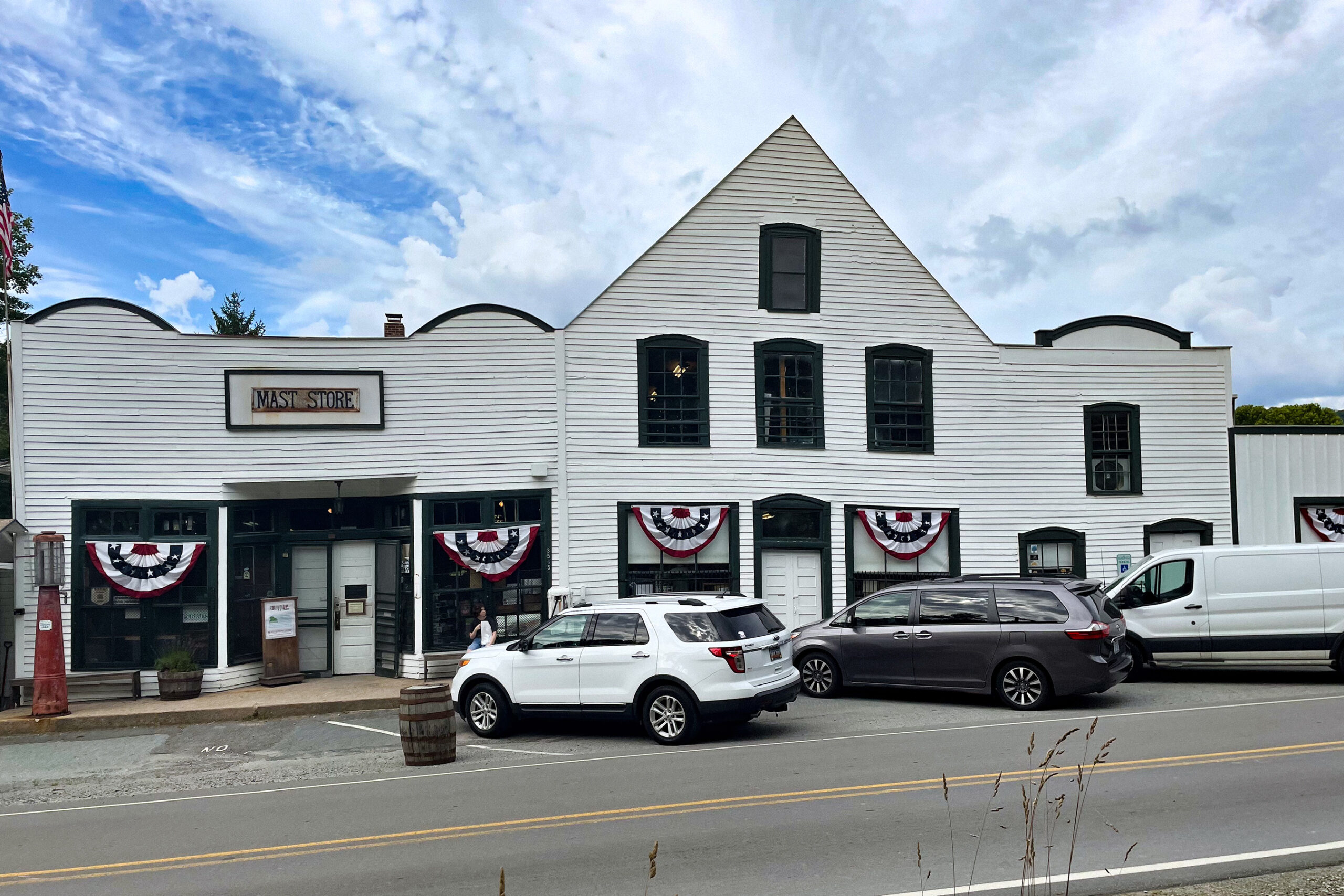 The Mast General Store - Where the Dogwood Blooms